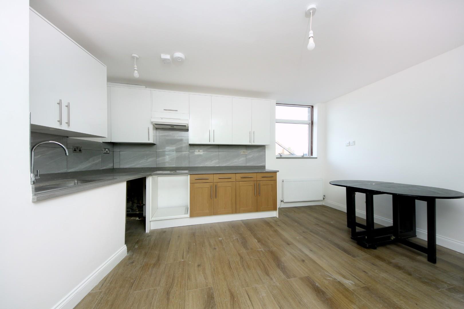 Churchfield Road, W3 - Go View London